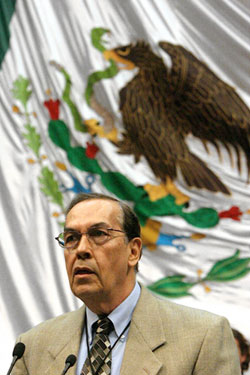 Roberto Rosas Maestro Emérito (Professor Emeritus) de la St. Mary´s ...